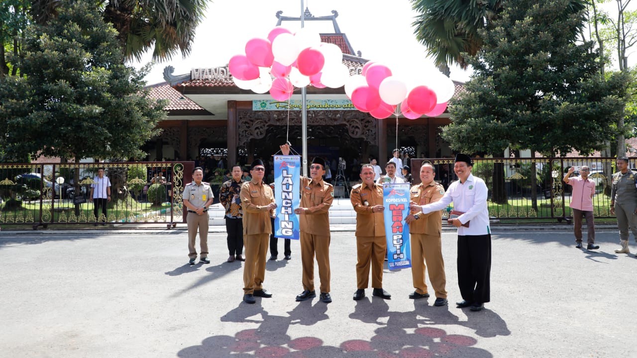 Sukseskan Program Presiden, Bupati Pamekasan Resmikan 189 Koperasi ...